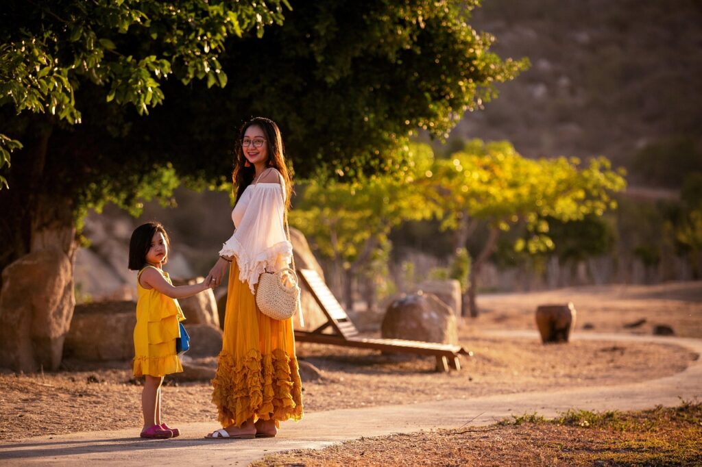 Raising Children Alone: The Ripple Effects of Single Parenthood on Love ...
